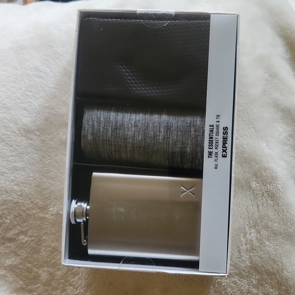Express | Accessories | Nwt The Essentials Set By Express | Poshmark